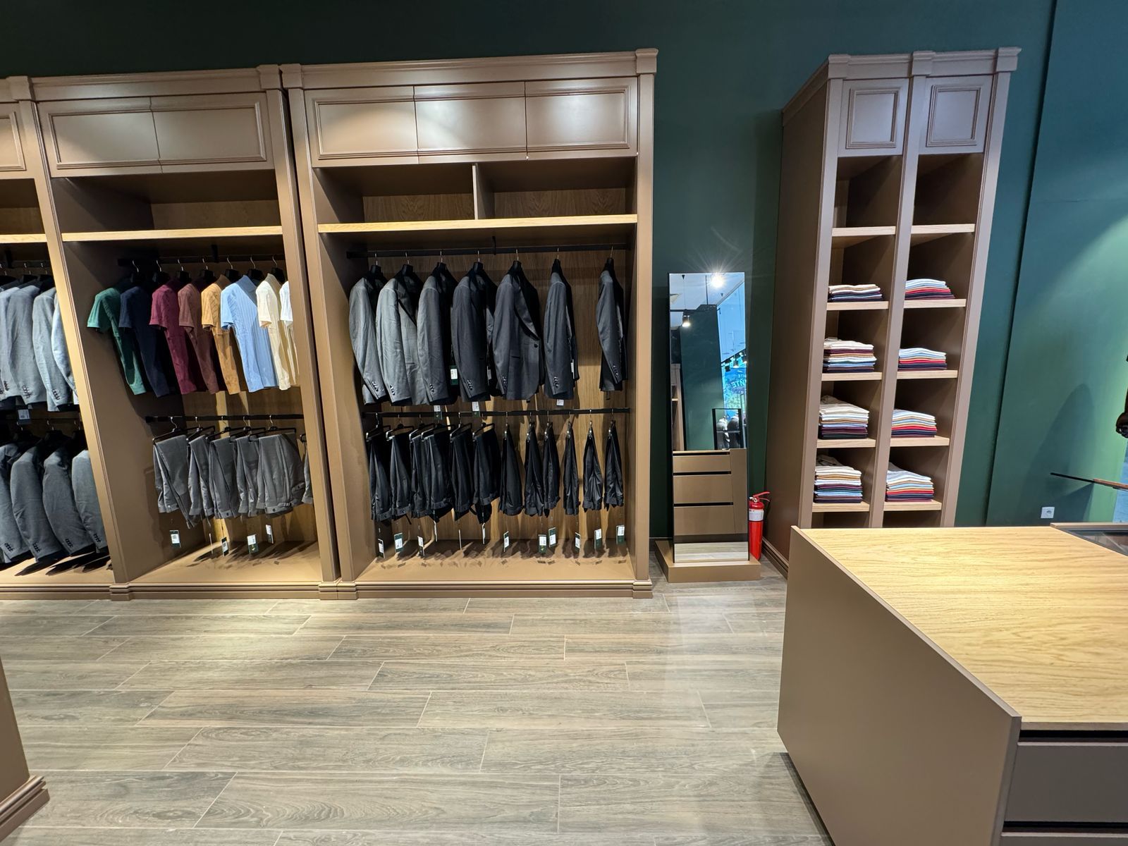 Бренды Cerca Trova в ТРЦ Океания